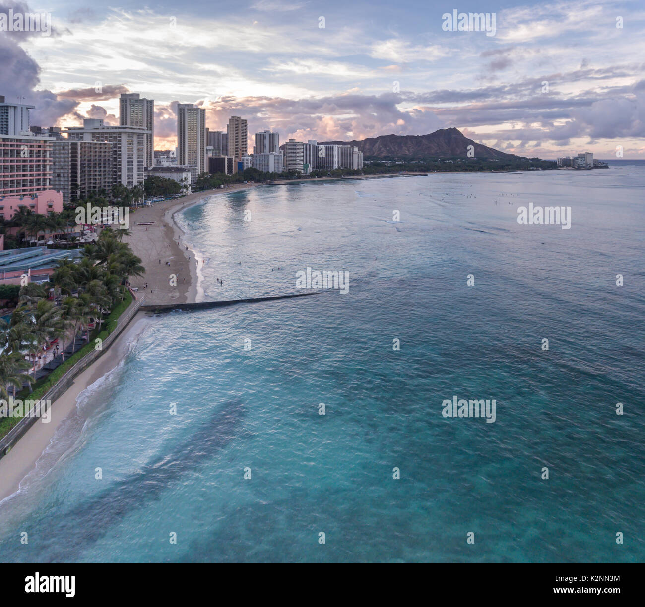 Aerial view of Diamond Head and Waikiki beach in Honolulu Hawaii Stock ...