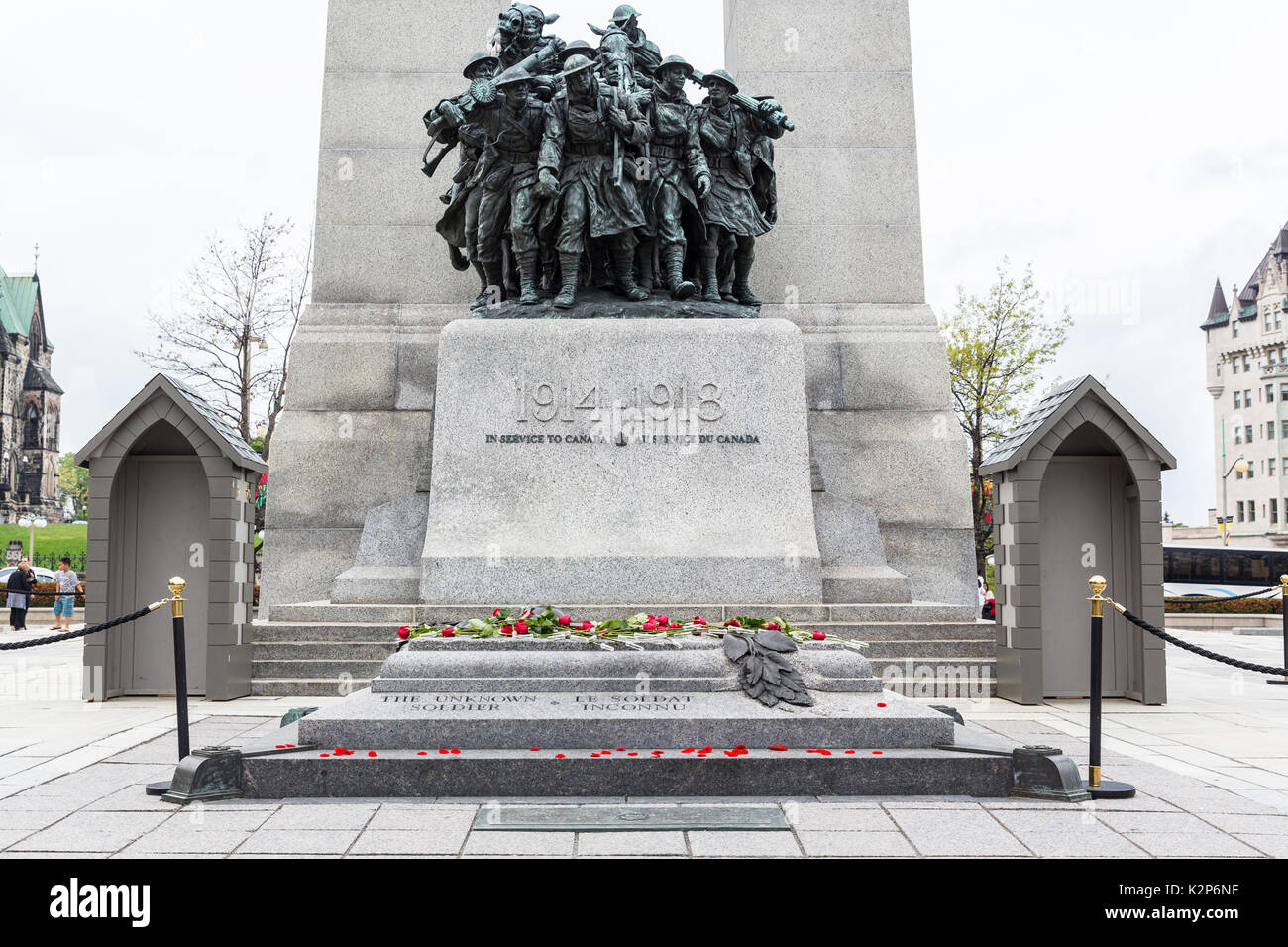 Cenotaph war memorial unknown soldier hi-res stock photography and ...