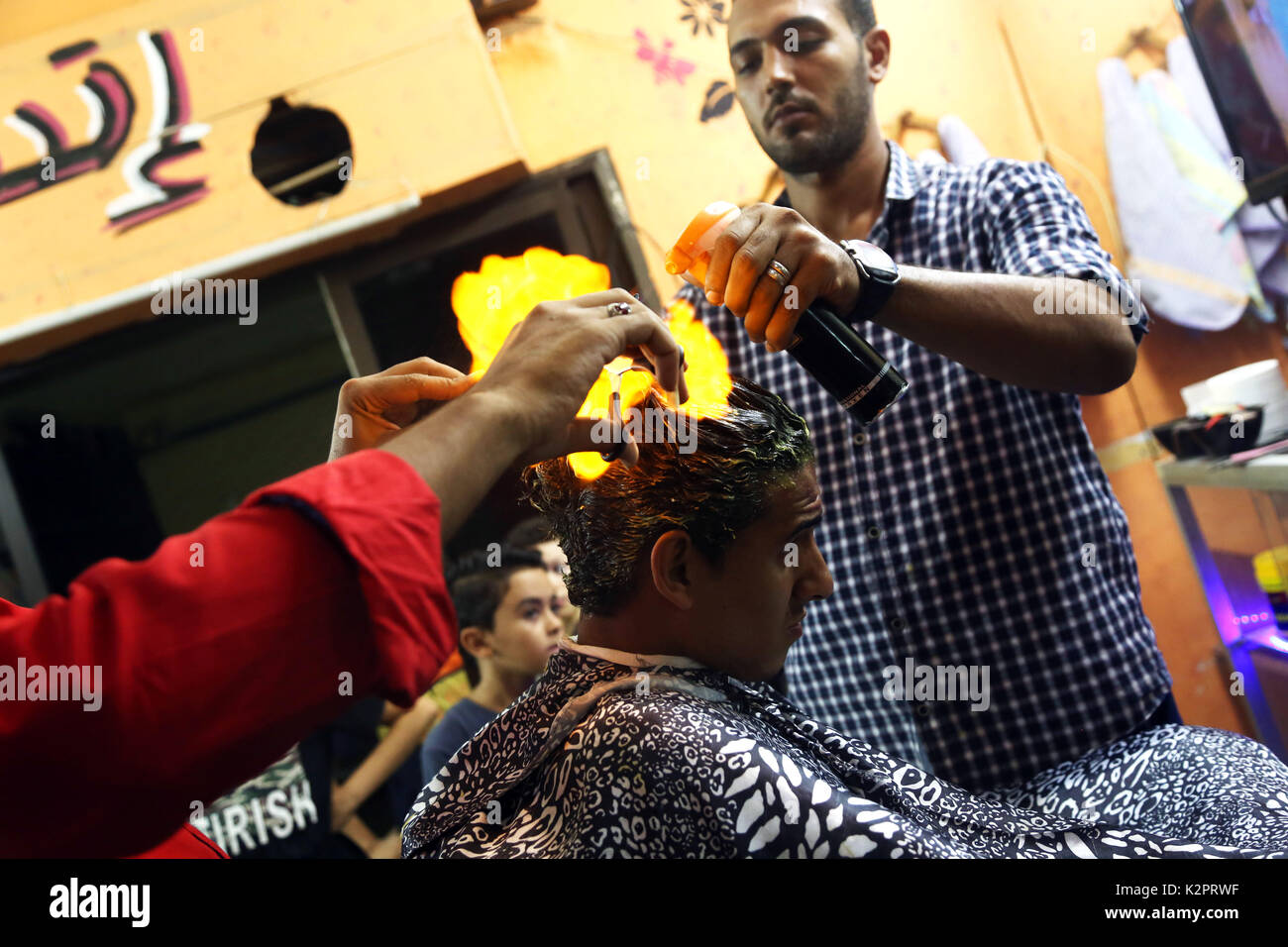 World barbers hi-res stock photography and images - Alamy