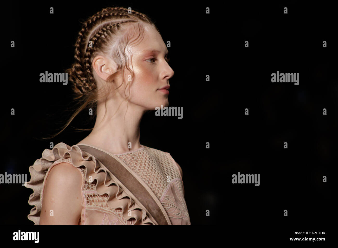 Sao Paulo, Brazil. 31st August, 2017. A model walks runway Helo Rocha ...