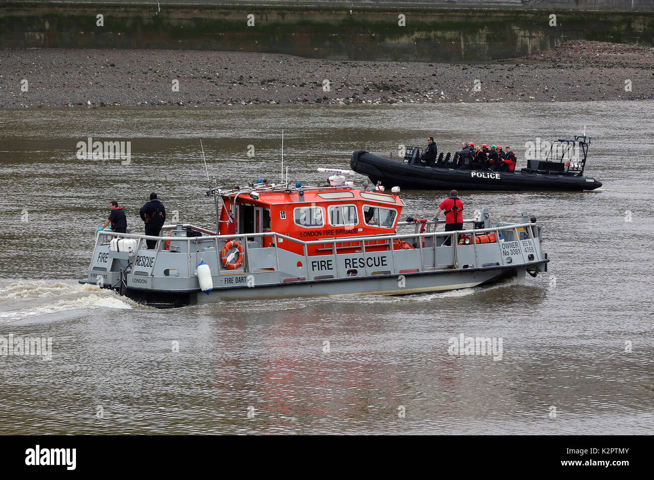 London metropolitan fire brigade hi-res stock photography and images ...