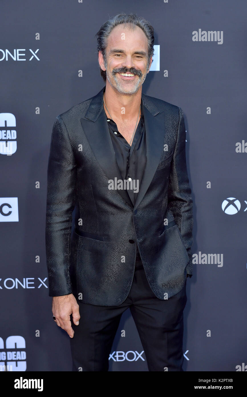 Steven ogg hi-res stock photography and images - Alamy