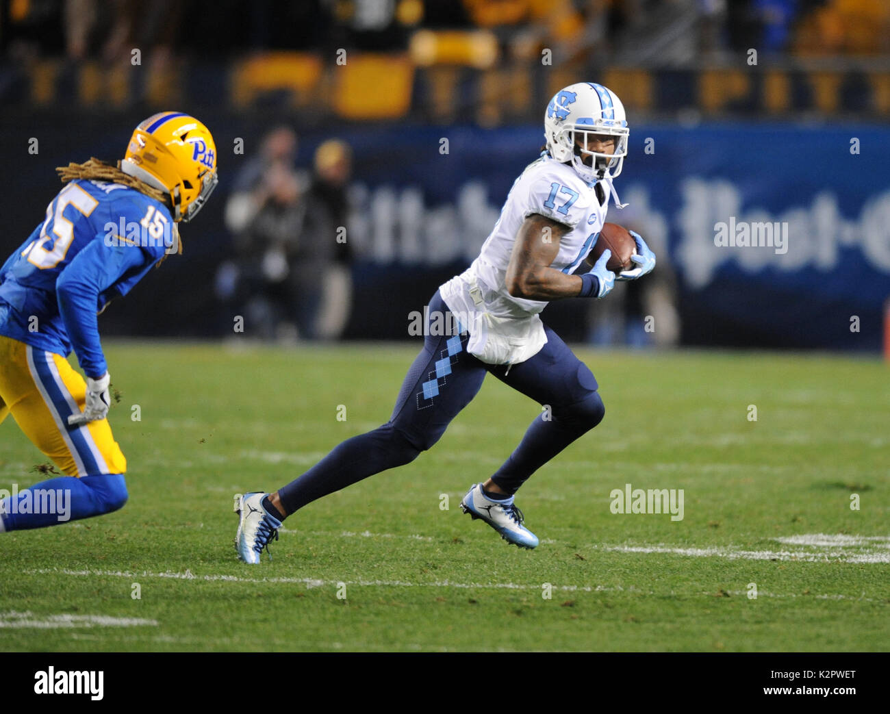 Pittsburgh, PA, USA. 9th Nov, 2017. UNC Anthony Ratliff-Williams #17 ...