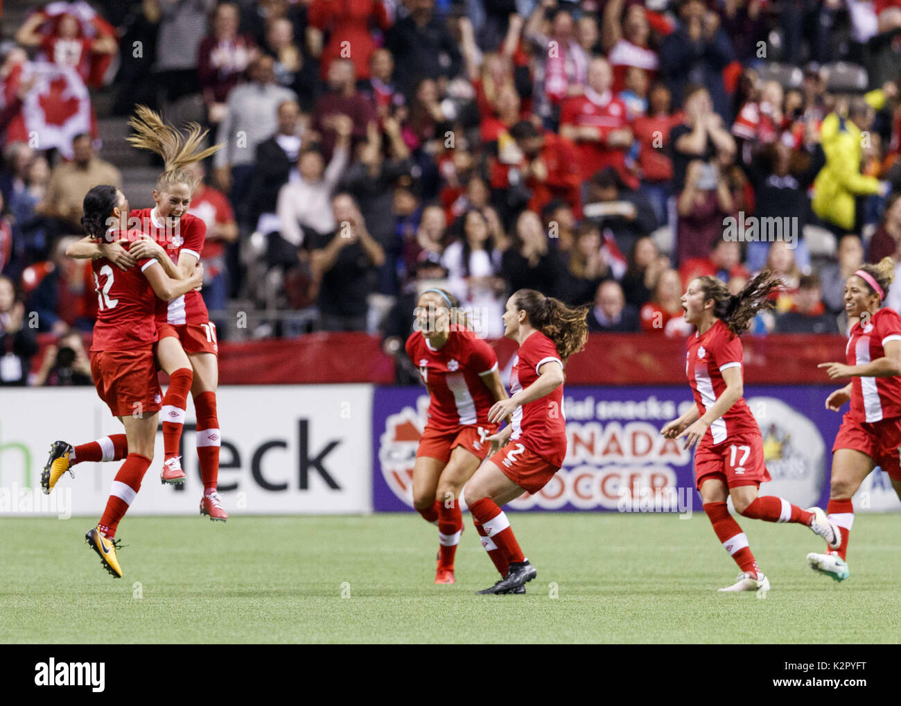 Christine sinclair goal hi-res stock photography and images - Alamy