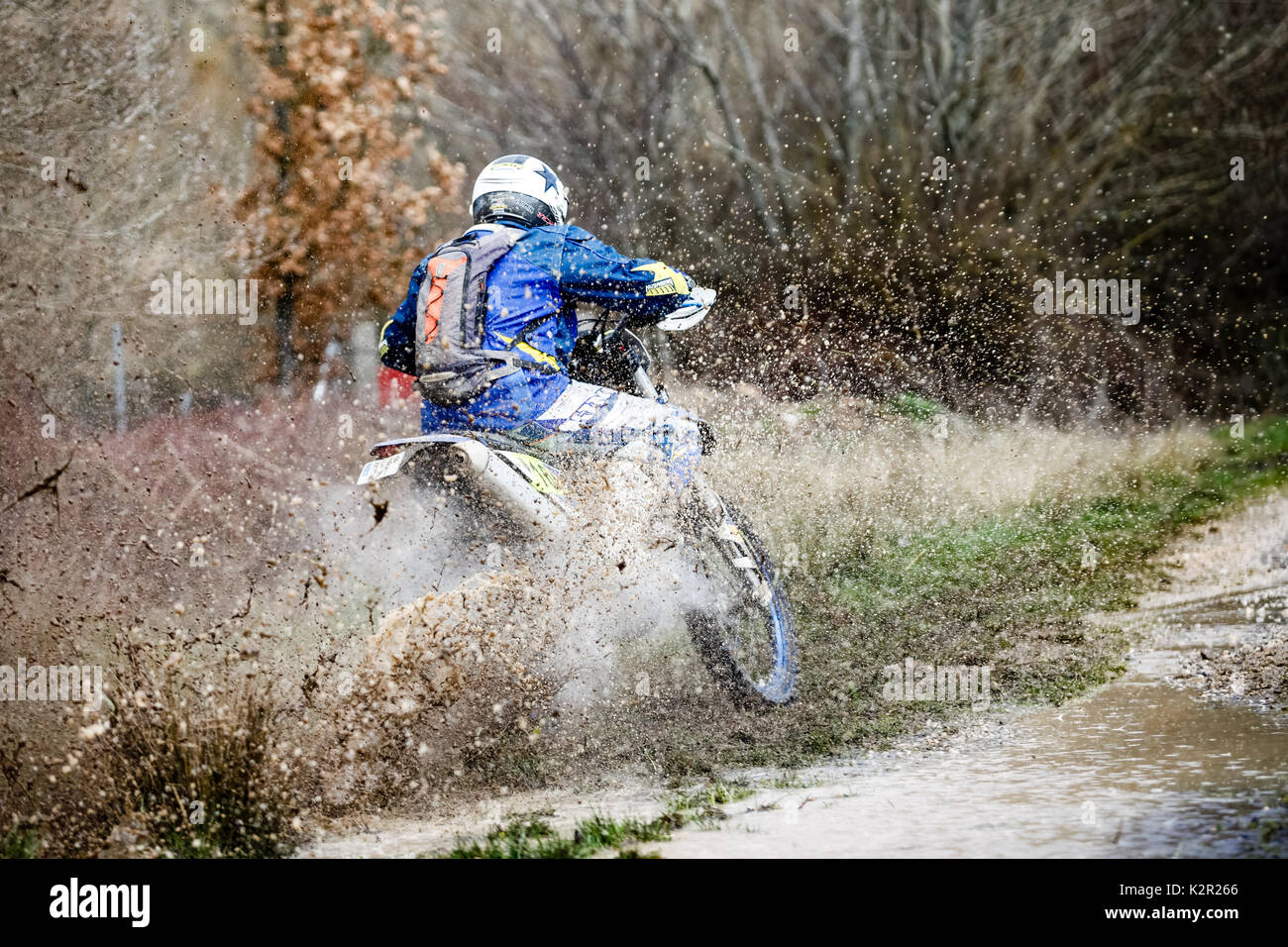 Off road adventure sports hi-res stock photography and images - Alamy