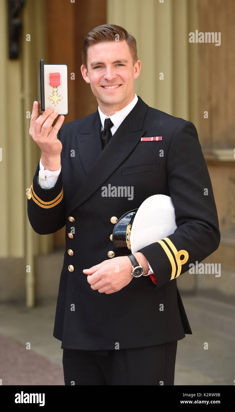 Photo Must Be Credited ©Alpha Press 079965 25/04/2017 Lieutenant Peter ...