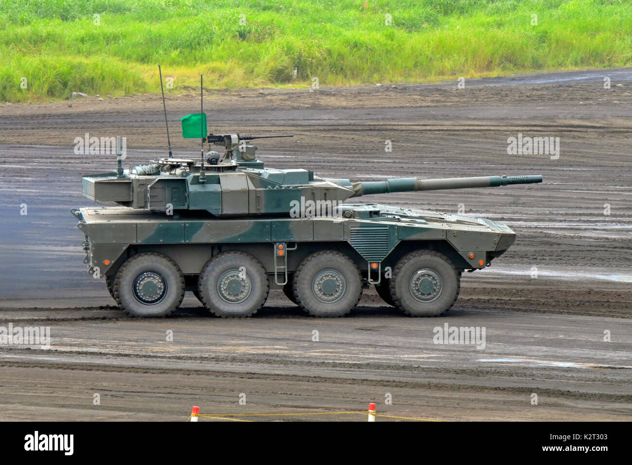 The Type 16 Maneuver Combat Vehicle of the Japan Ground Self-Defense ...