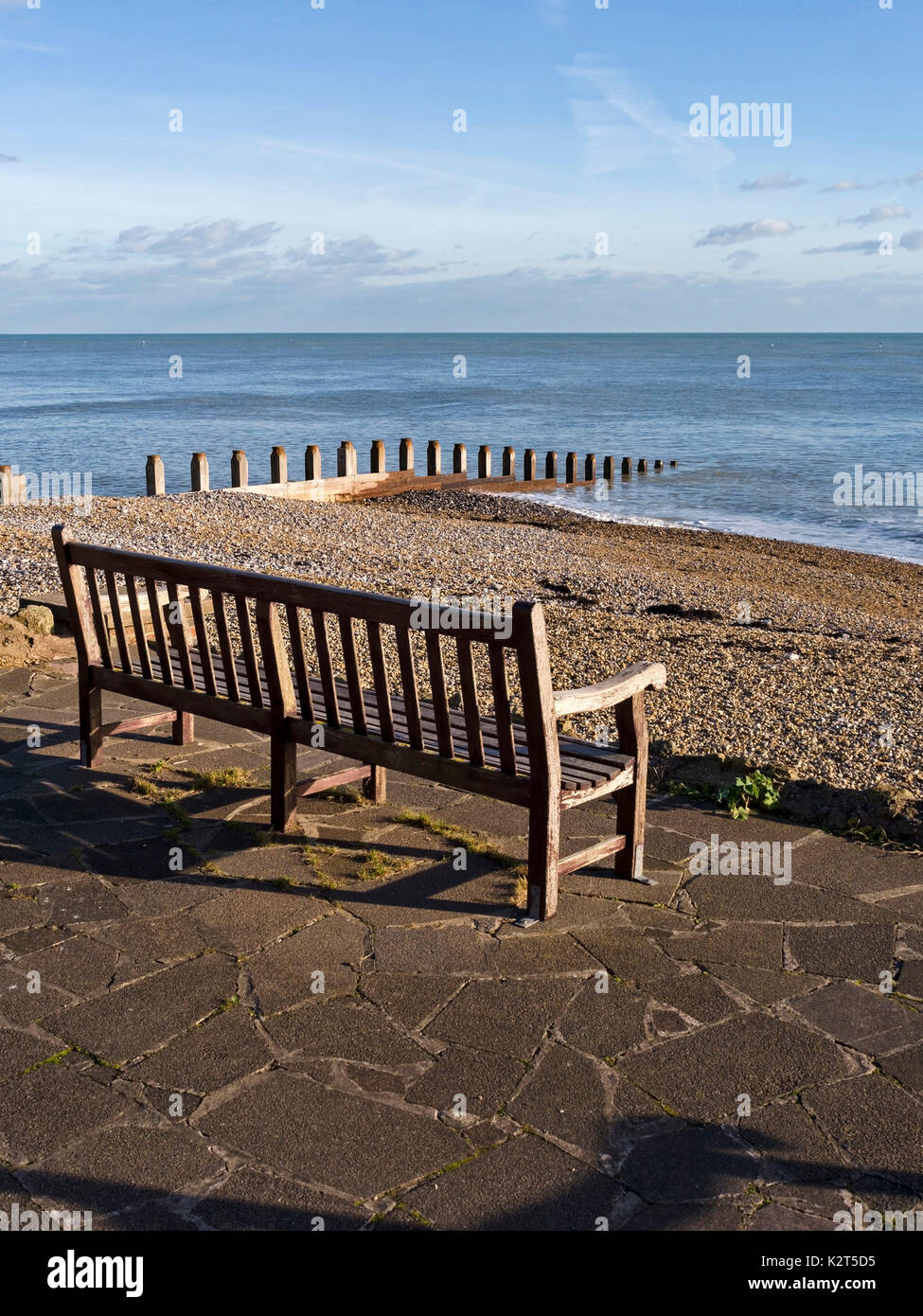 Seaside bench hi-res stock photography and images - Alamy