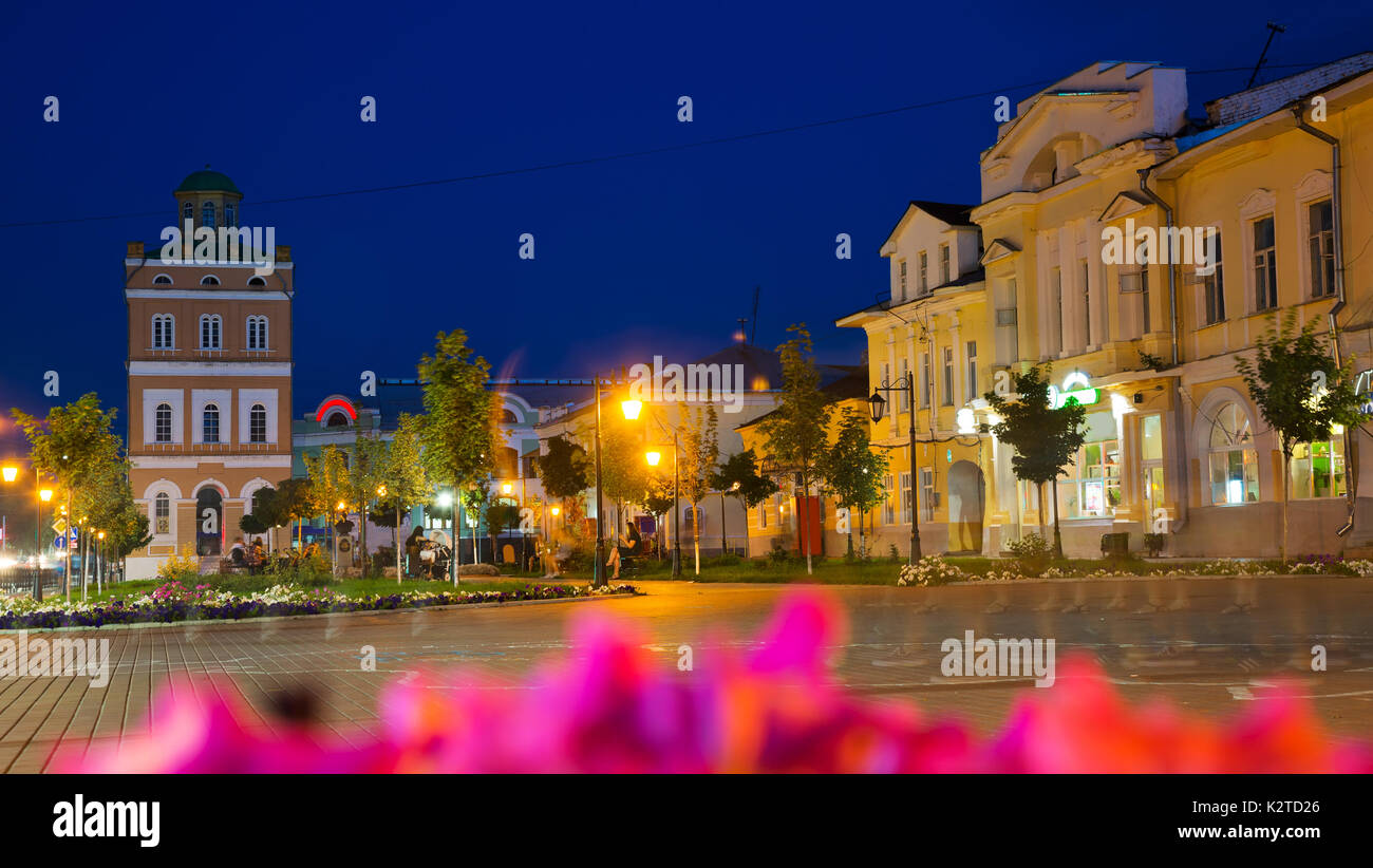 Murom city center with water tower and park by night Stock Photo - Alamy