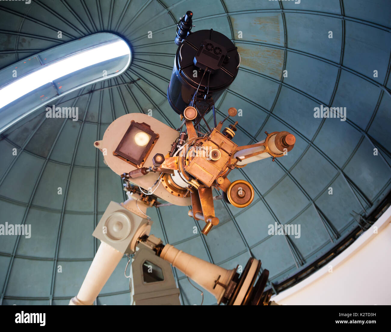 Huge scope hi-res stock photography and images - Alamy