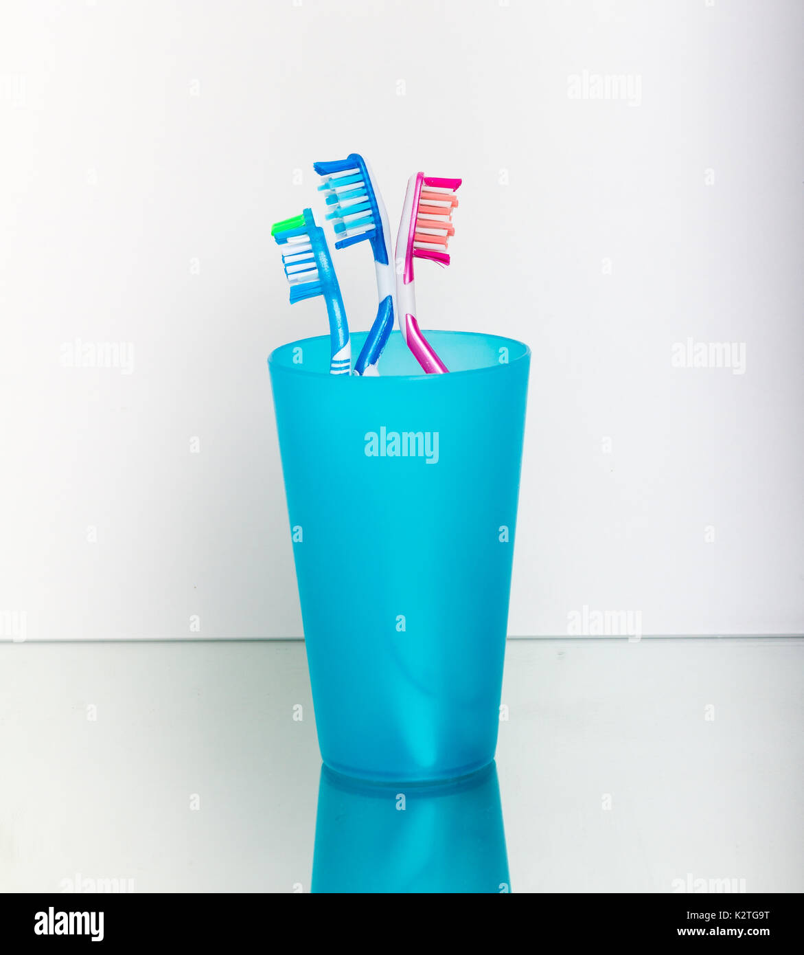 Fresh teeth hi-res stock photography and images - Alamy