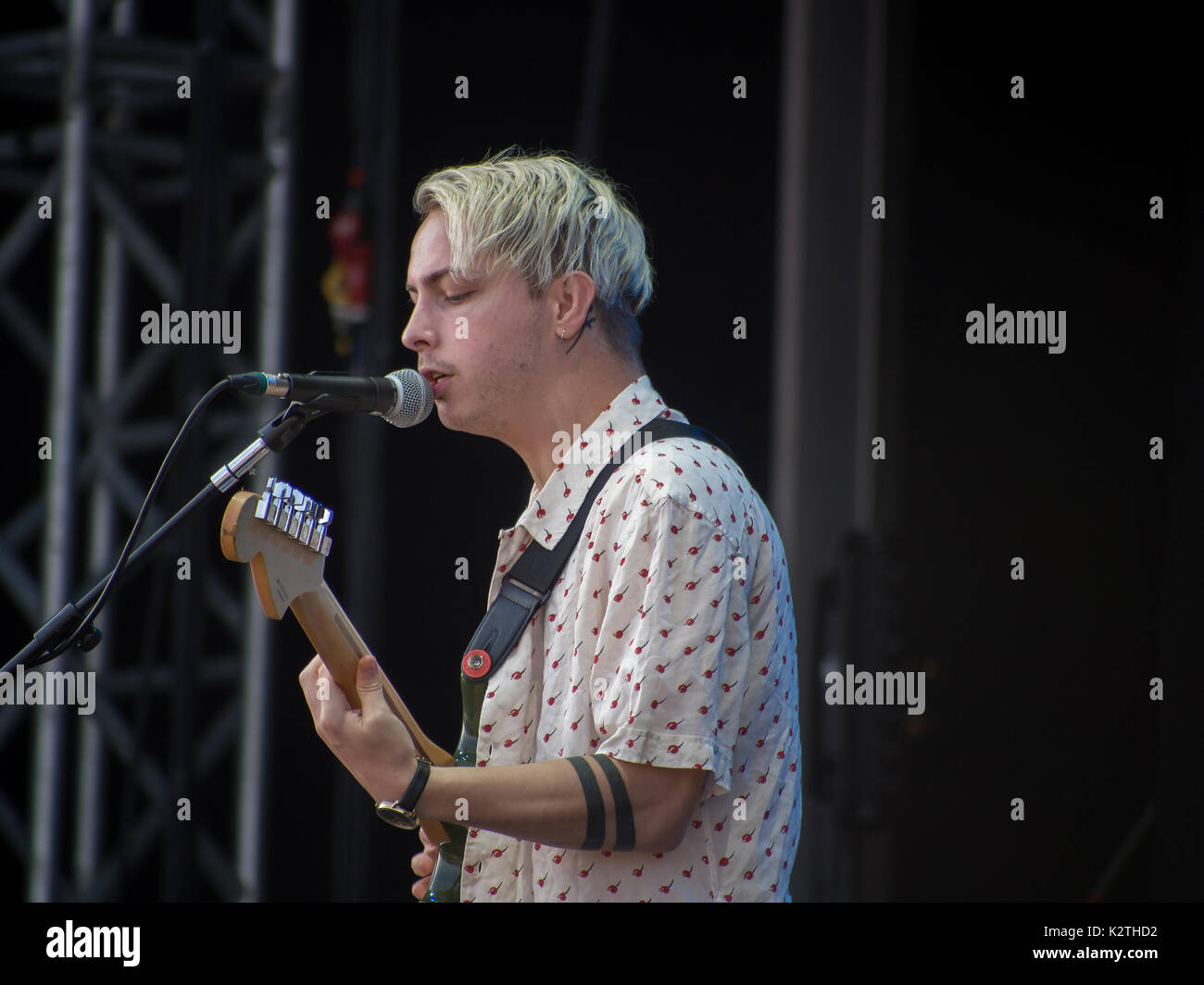 Ryan potter hi-res stock photography and images - Alamy