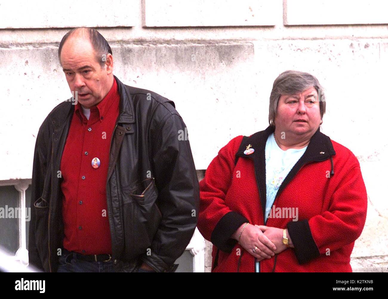 SARAH PAYNE MURDER TRIAL GRAND PARENTS TERRY AND LESLIE PAYNE WALK IN ...