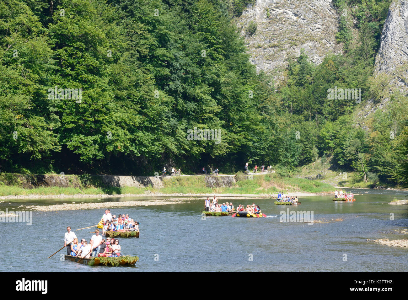 Dunajec River Gorge, wooden raft, rafts, boat, Pieniny National Park ...