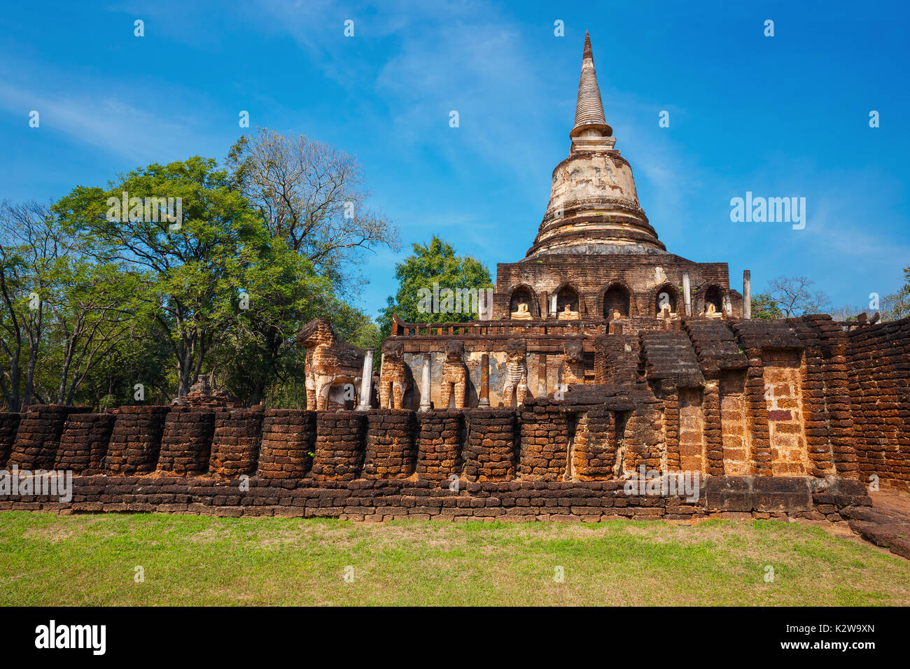 Wat Chang Lom Temple at Si Satchanalai Historical Park, a UNESCO world ...
