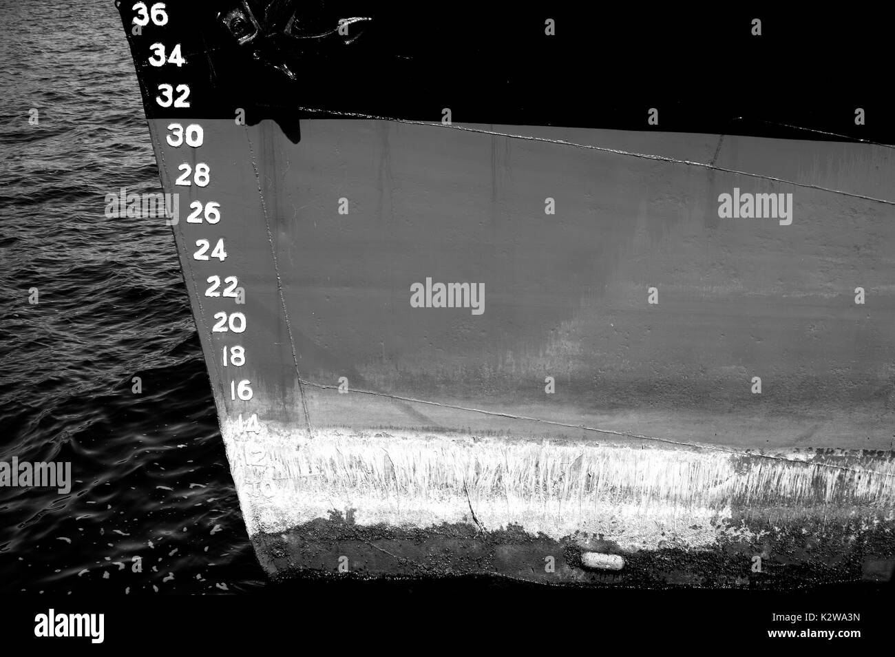 Draft of ship Black and White Stock Photos & Images - Alamy