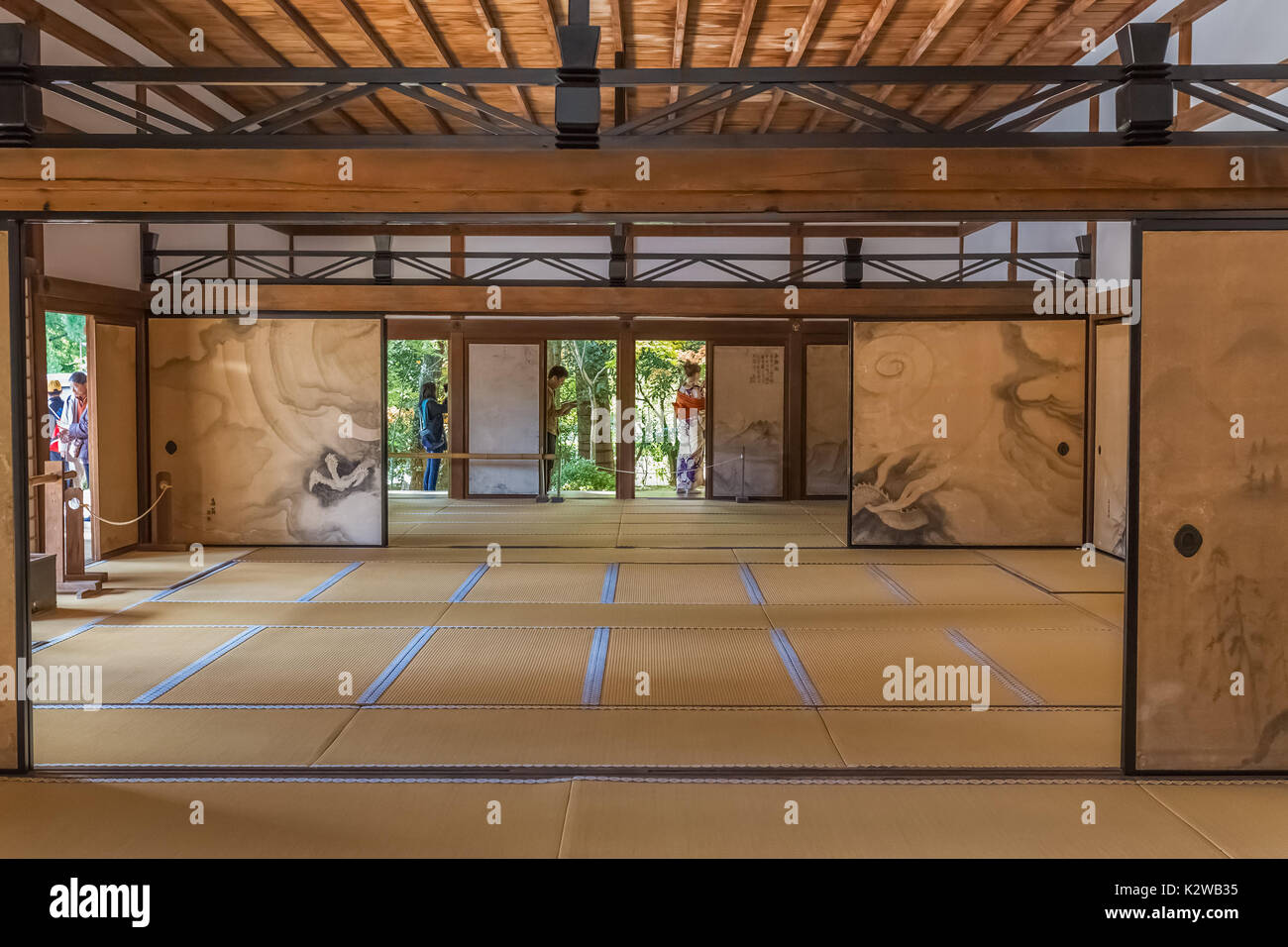 Fusama hi-res stock photography and images - Alamy