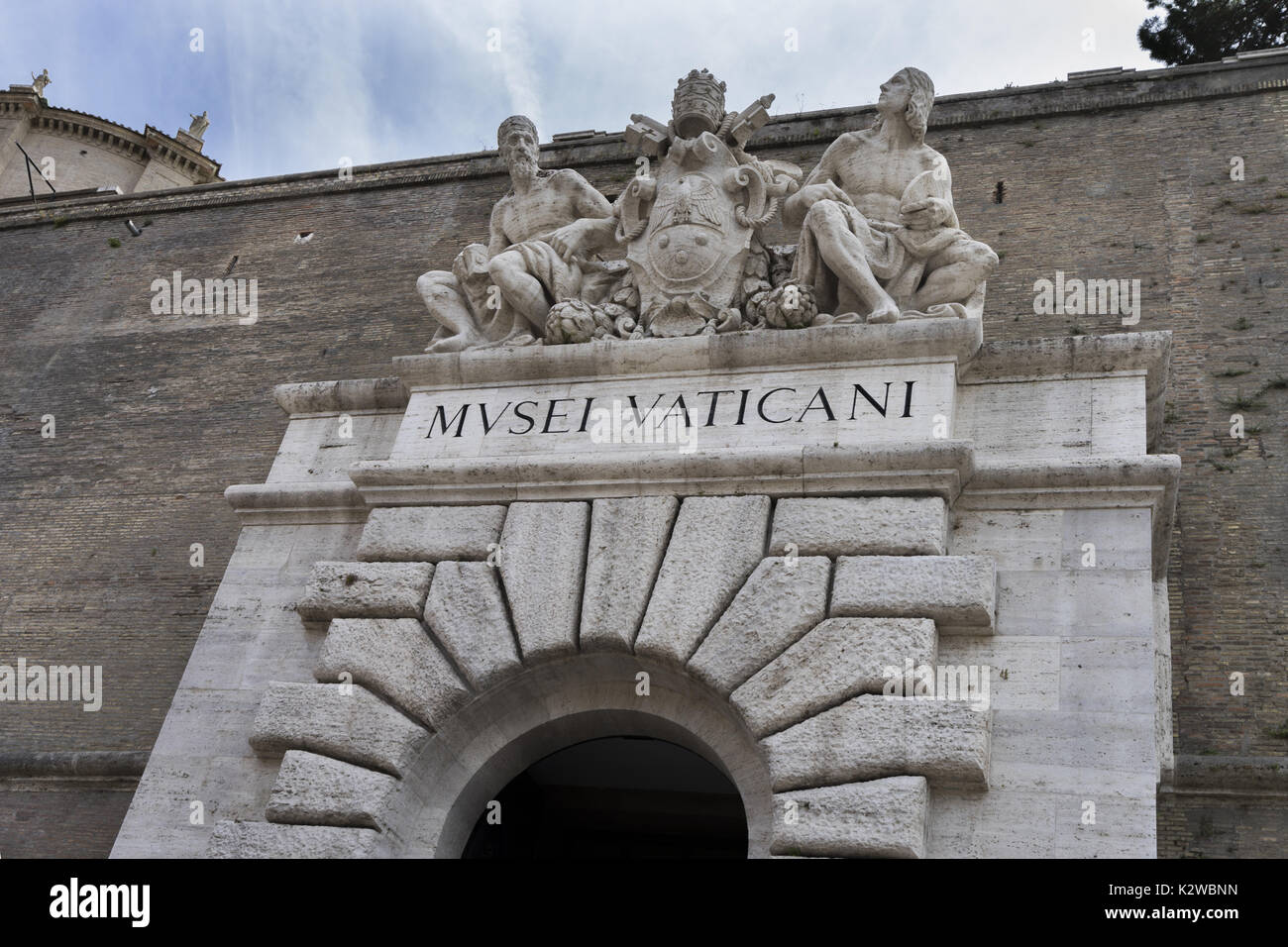 Entrance vatican museums vatican city hi-res stock photography and ...