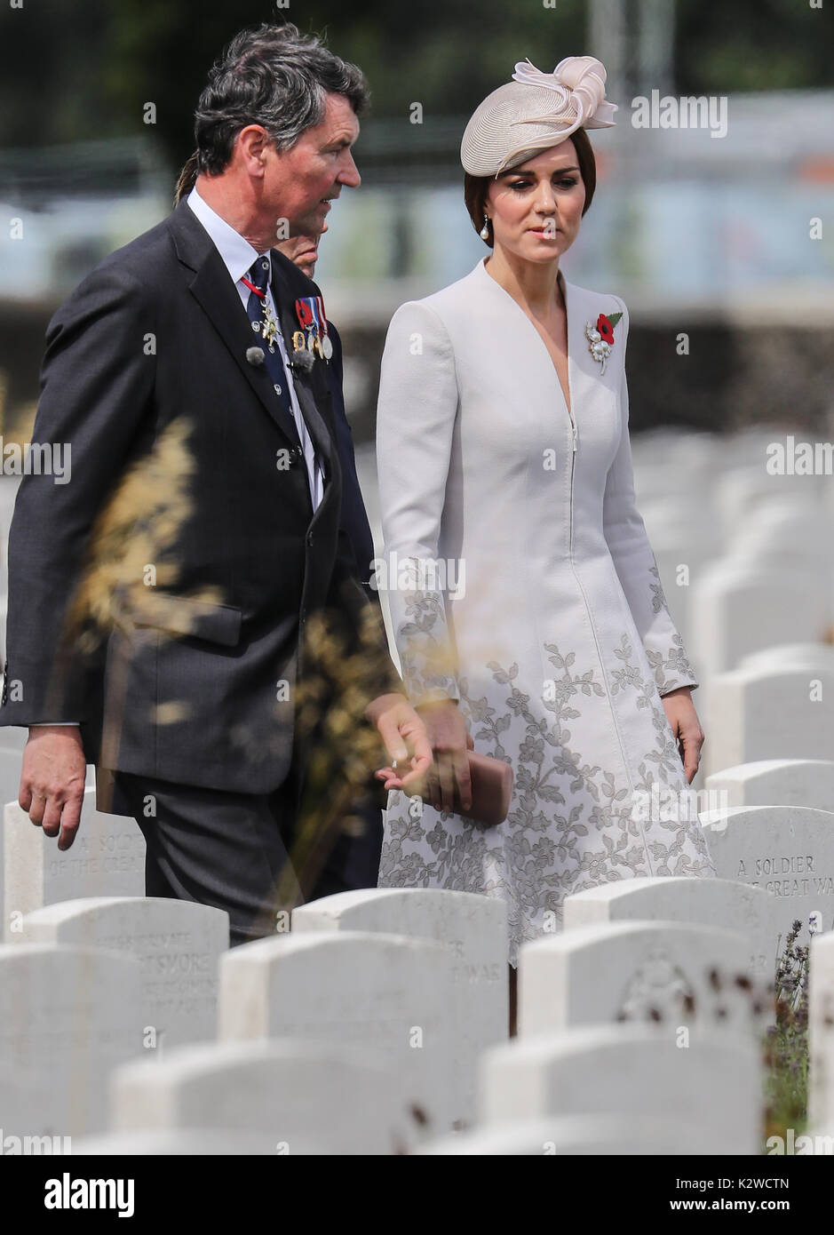 Commander tim laurence hi-res stock photography and images - Alamy