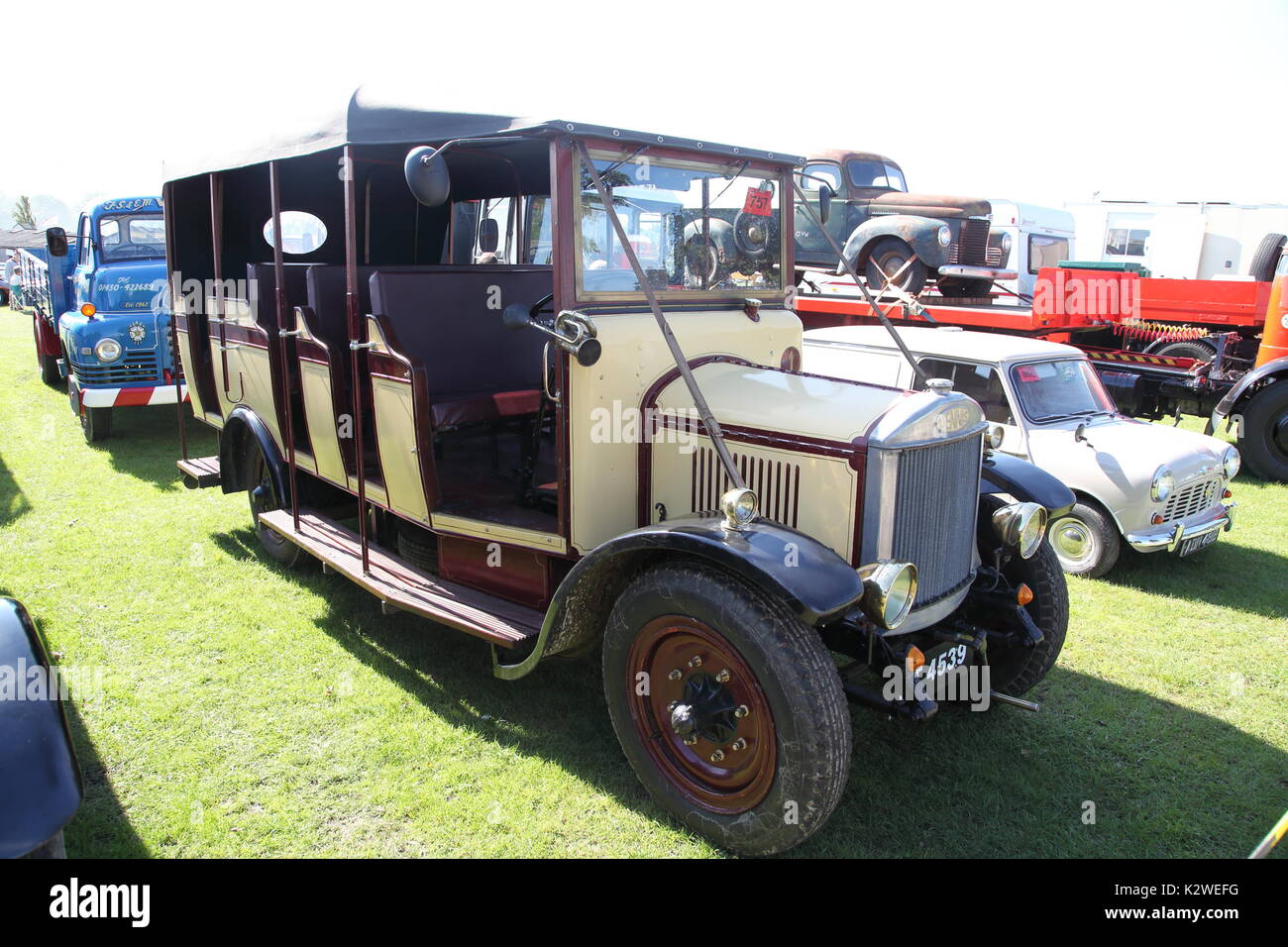 Classic Lorries High Resolution Stock Photography and Images - Alamy
