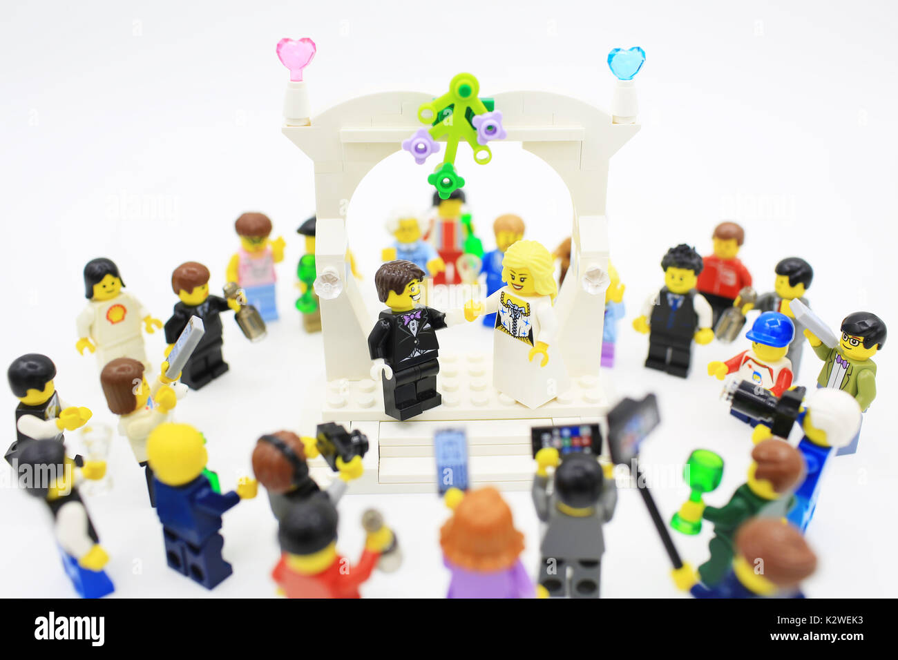 Lego happy couple hi-res stock photography and images - Alamy