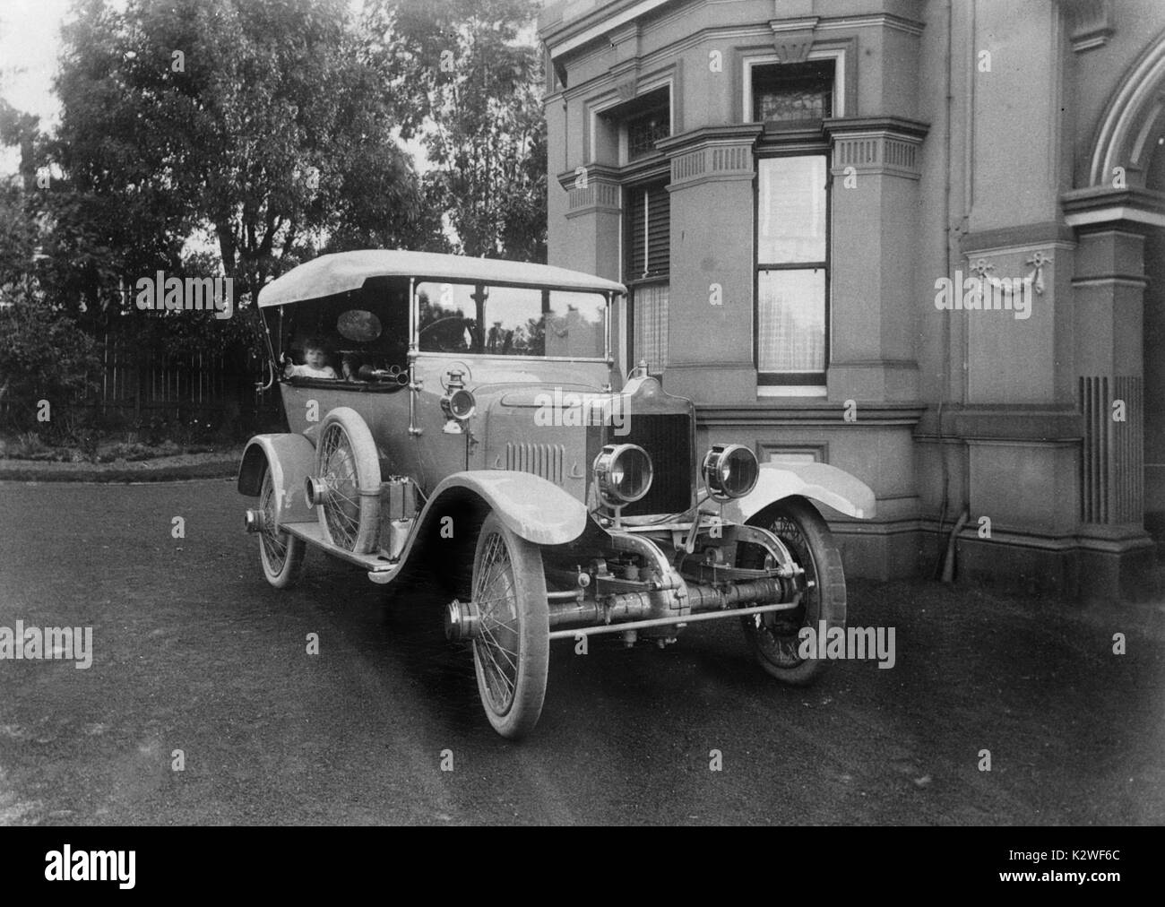 Standard model hi-res stock photography and images - Alamy