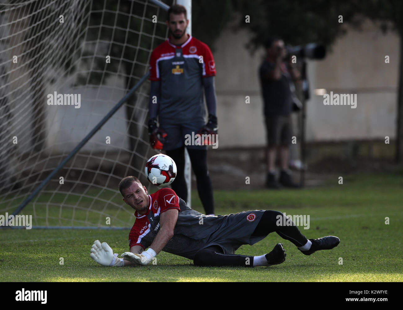 Malta goalkeeper andrew hogg hi-res stock photography and images - Alamy