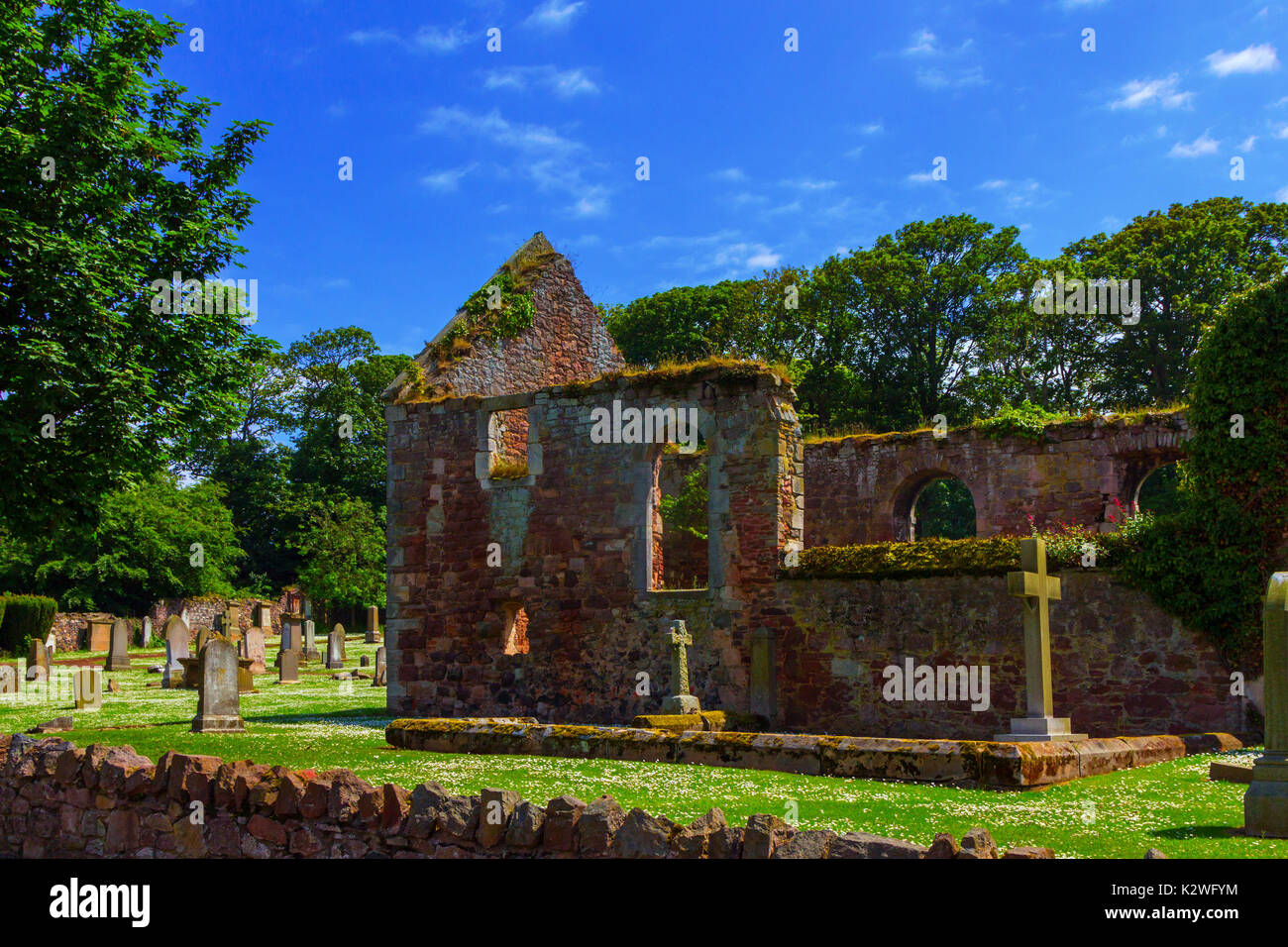 ruined church and churchyard Stock Photo - Alamy
