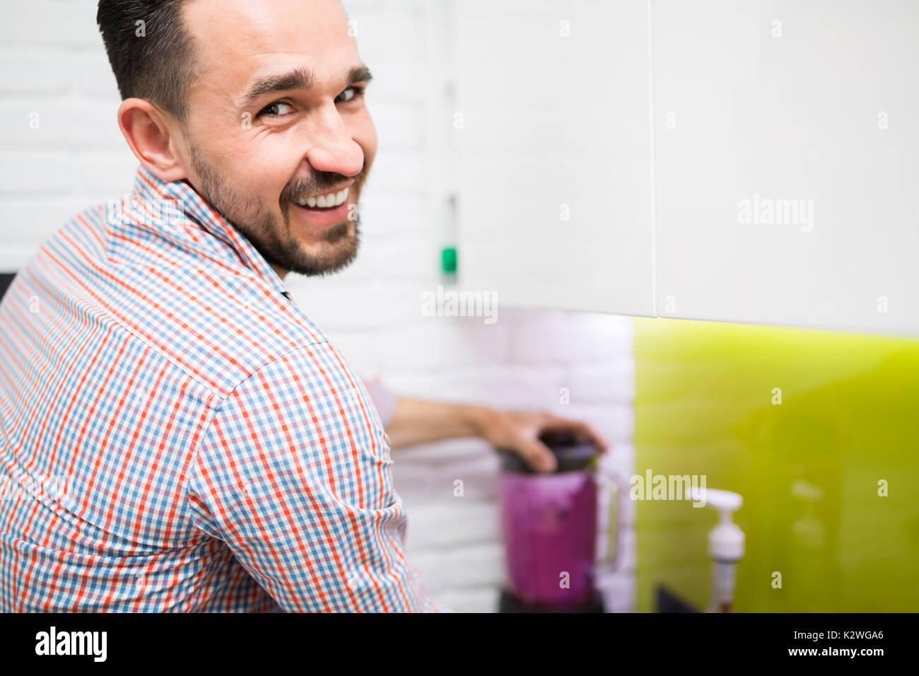 Beauty processor hi-res stock photography and images - Alamy