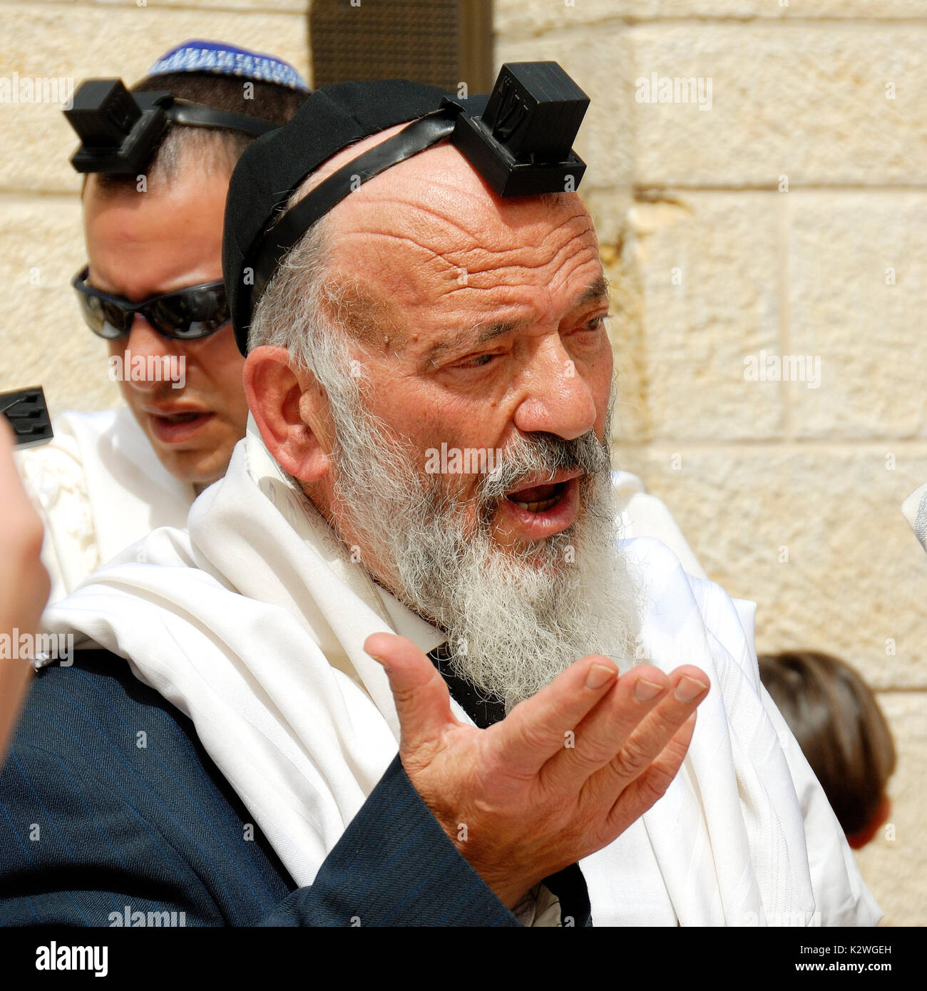 Praying prayer hi-res stock photography and images - Alamy