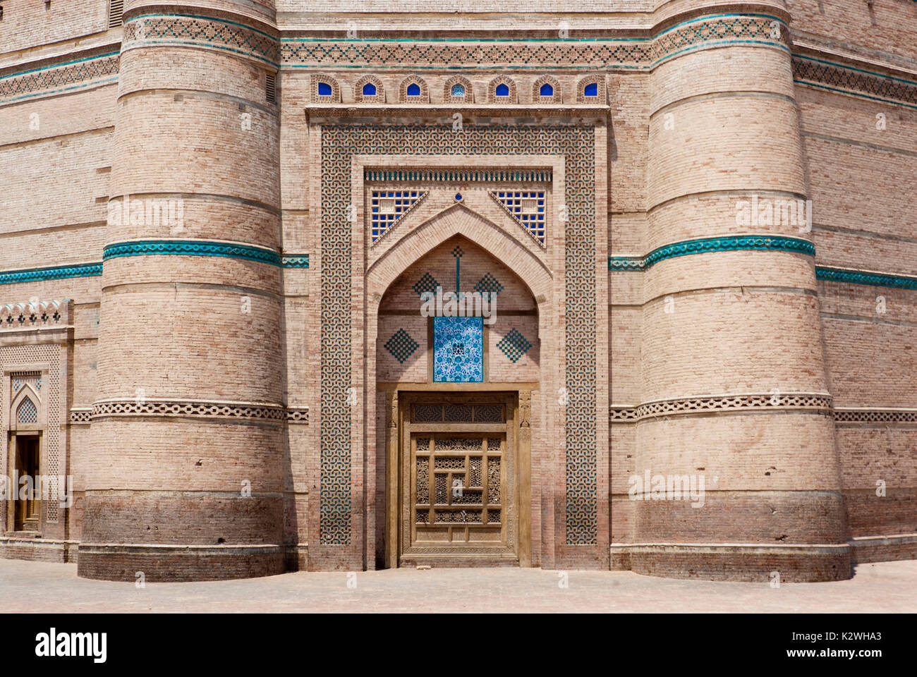 Tomb of Shah Rukun e Alam Multan Stock Photo - Alamy