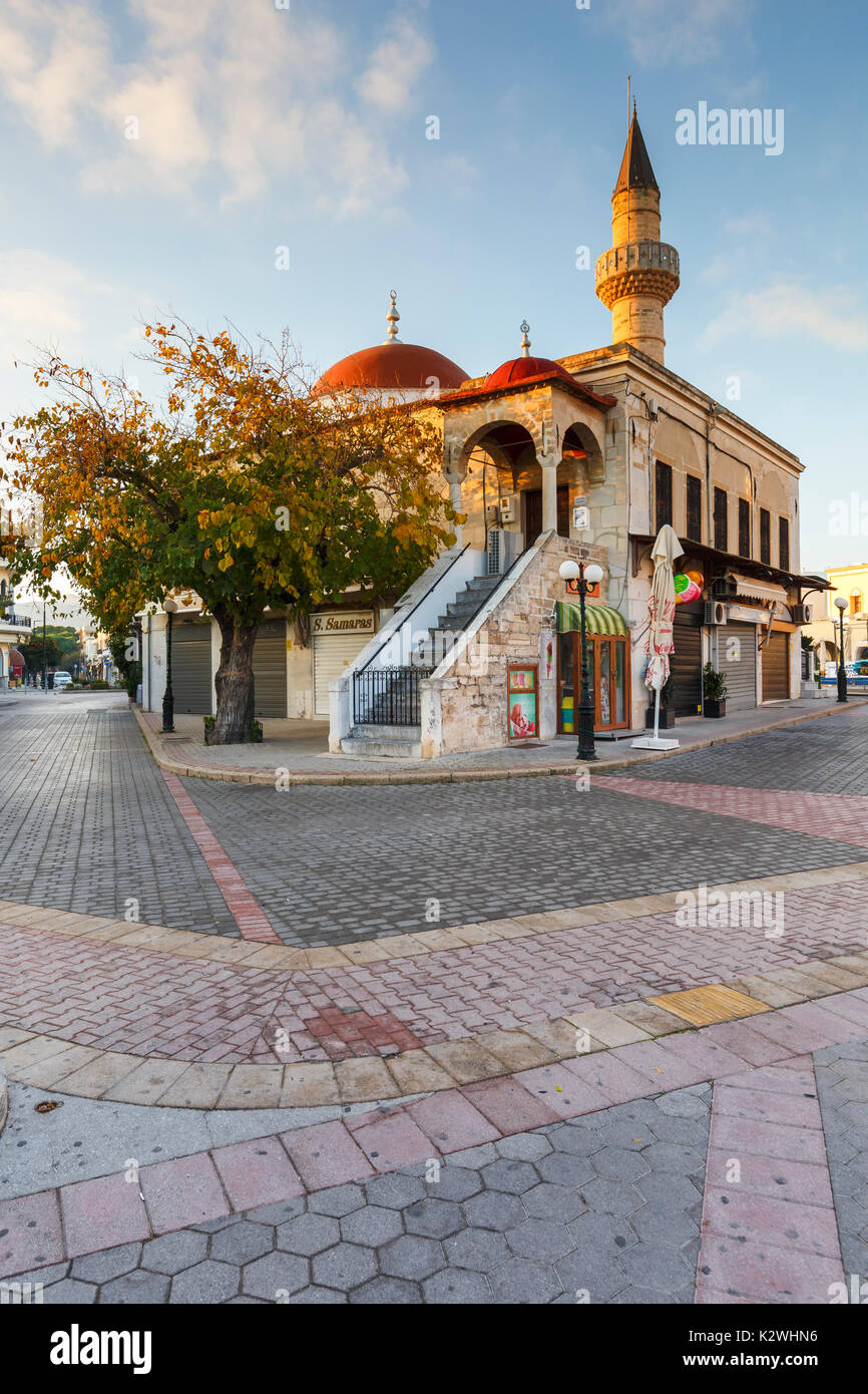 Kos mosque hi-res stock photography and images - Alamy