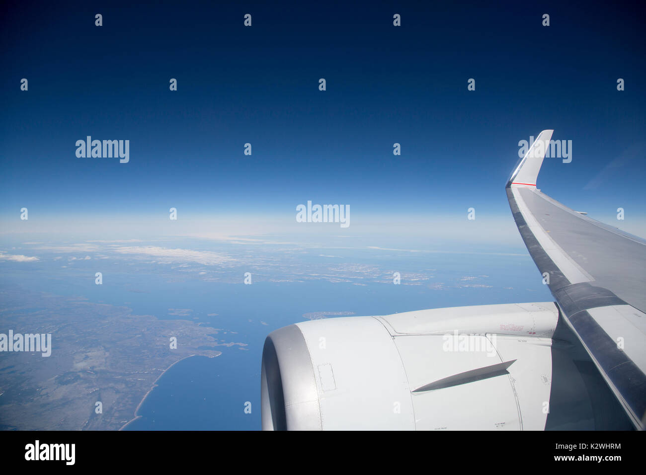 A commercial Jet overflying the Atlantic Ocean Stock Photo - Alamy