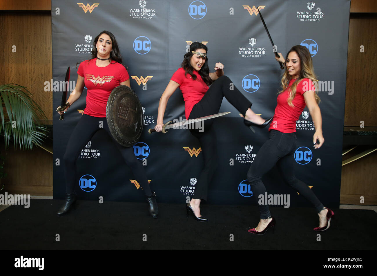 Warner Bros. Studio Tour Hollywood Adds Wonder Woman Exhibit to DC ...