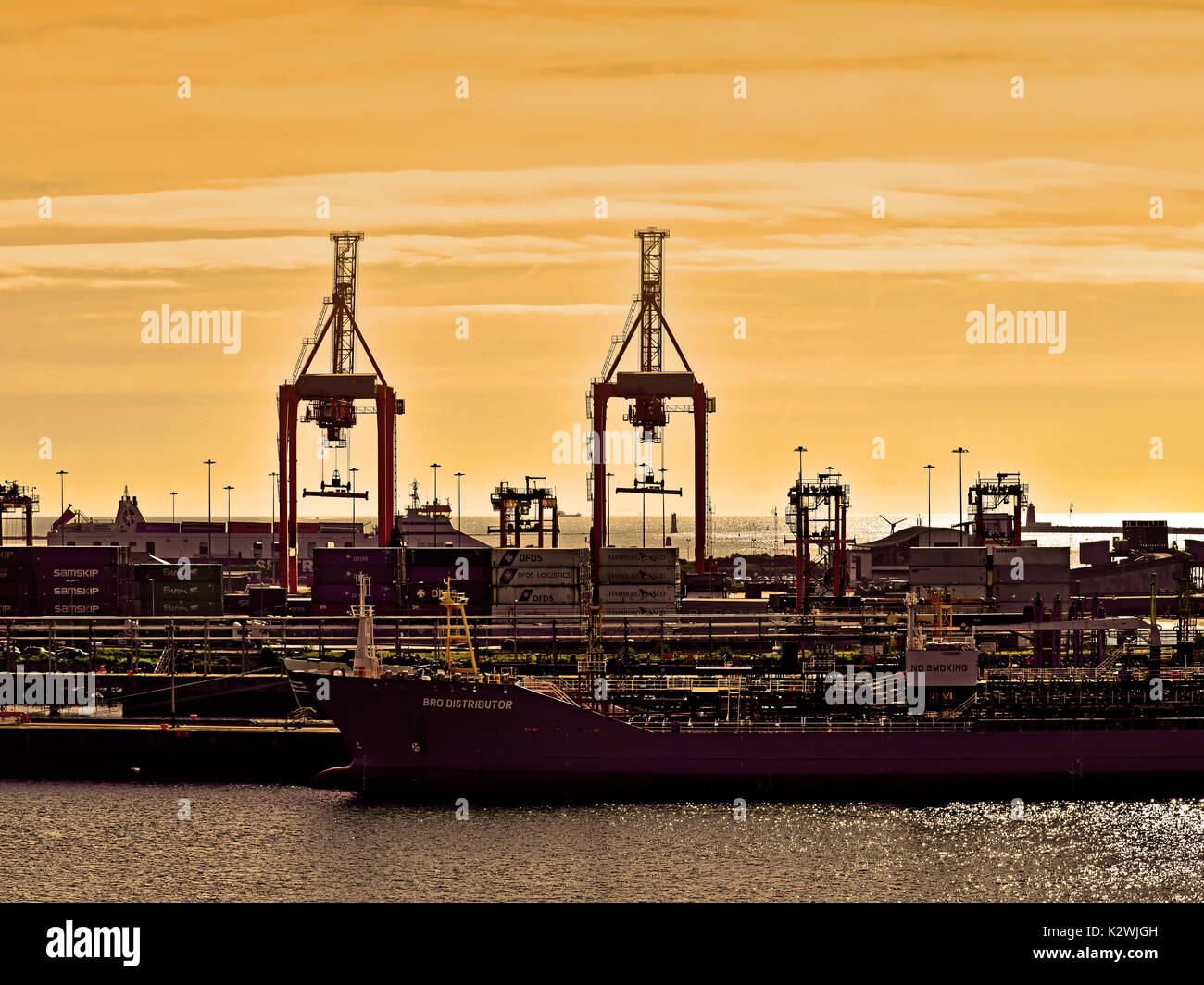 Dublin Ireland Dublin docks and harbour Stock Photo - Alamy