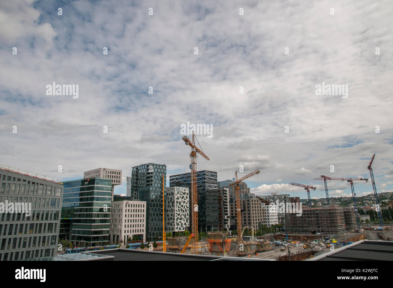 Construction work going on around the Barcode development in Bjørvika ...