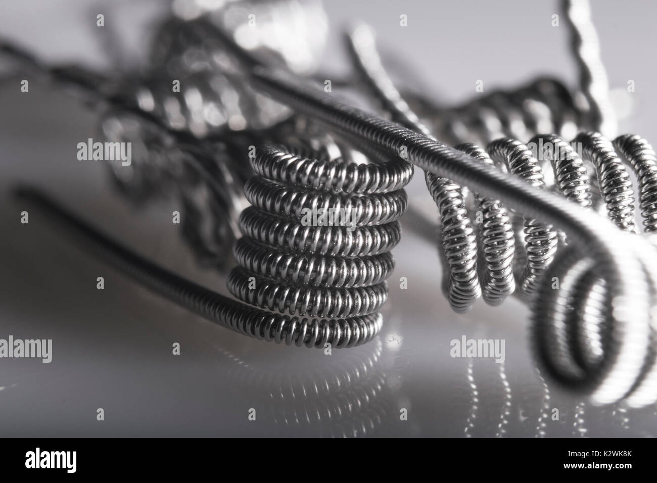 Vape wire coils hi-res stock photography and images - Alamy