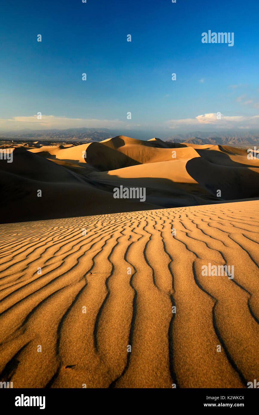 Sand dunes in desert near Huacachina Oasis, Ica, Peru, South America ...