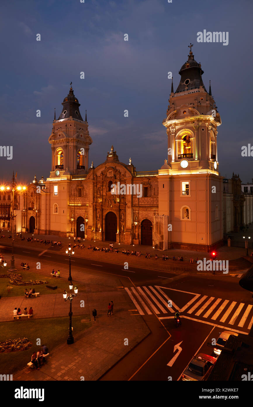Cathedral Basilica of Lima (construction started 1535) Plaza Mayor ...