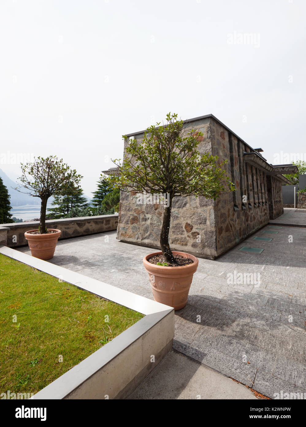 Stone villa hi-res stock photography and images - Alamy