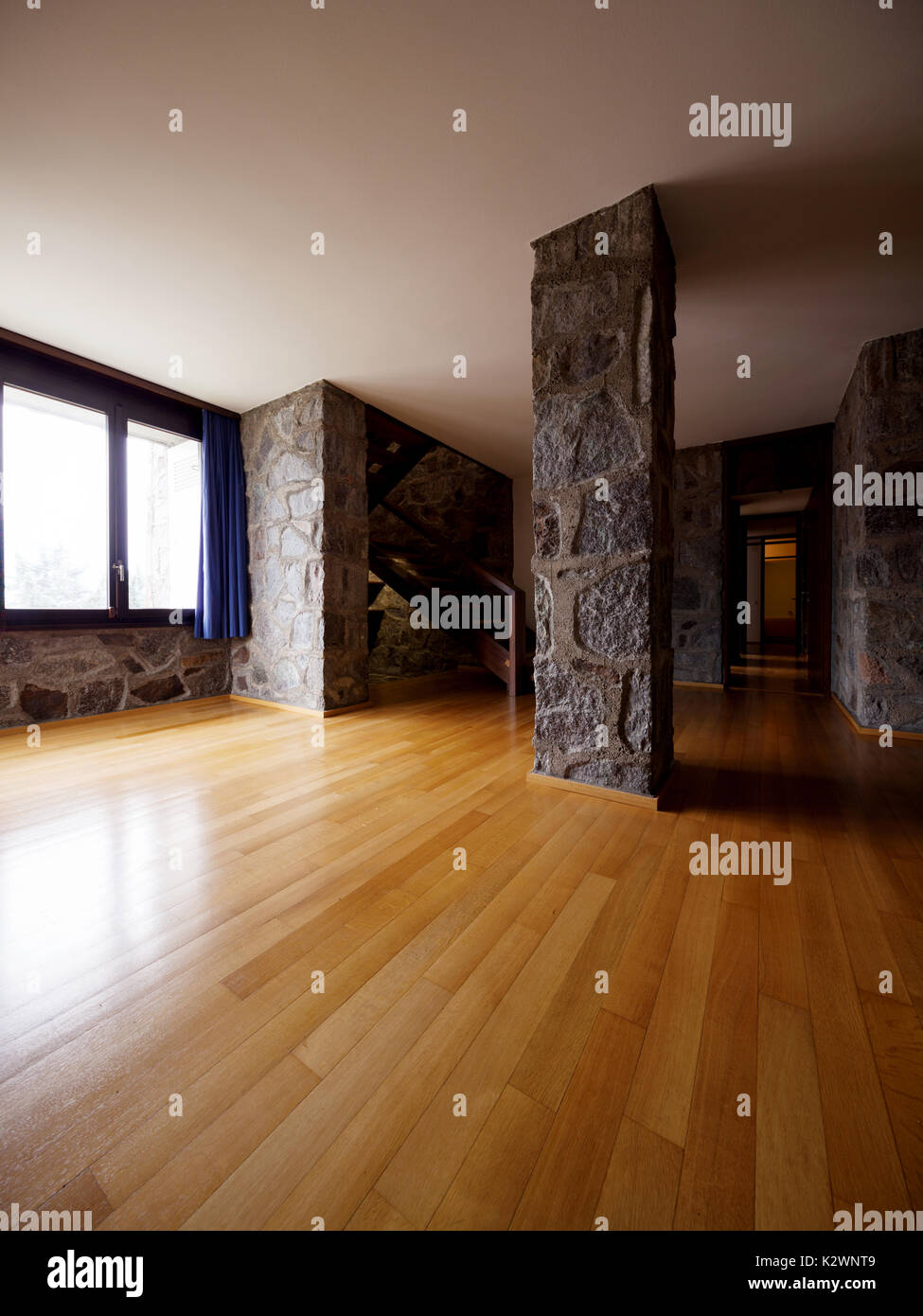 Luxury living room pillar hi-res stock photography and images - Alamy