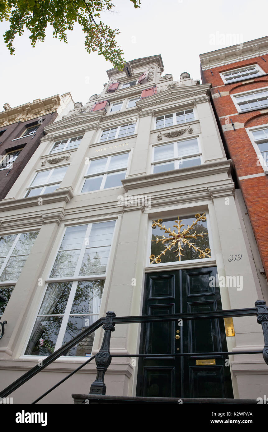 Holland, North, Amsterdam, Typical Dutch gable buildings Stock Photo ...