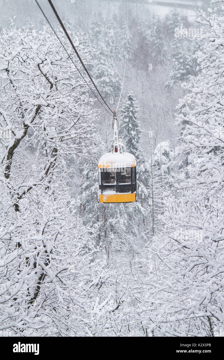 Cable cart hi-res stock photography and images - Alamy