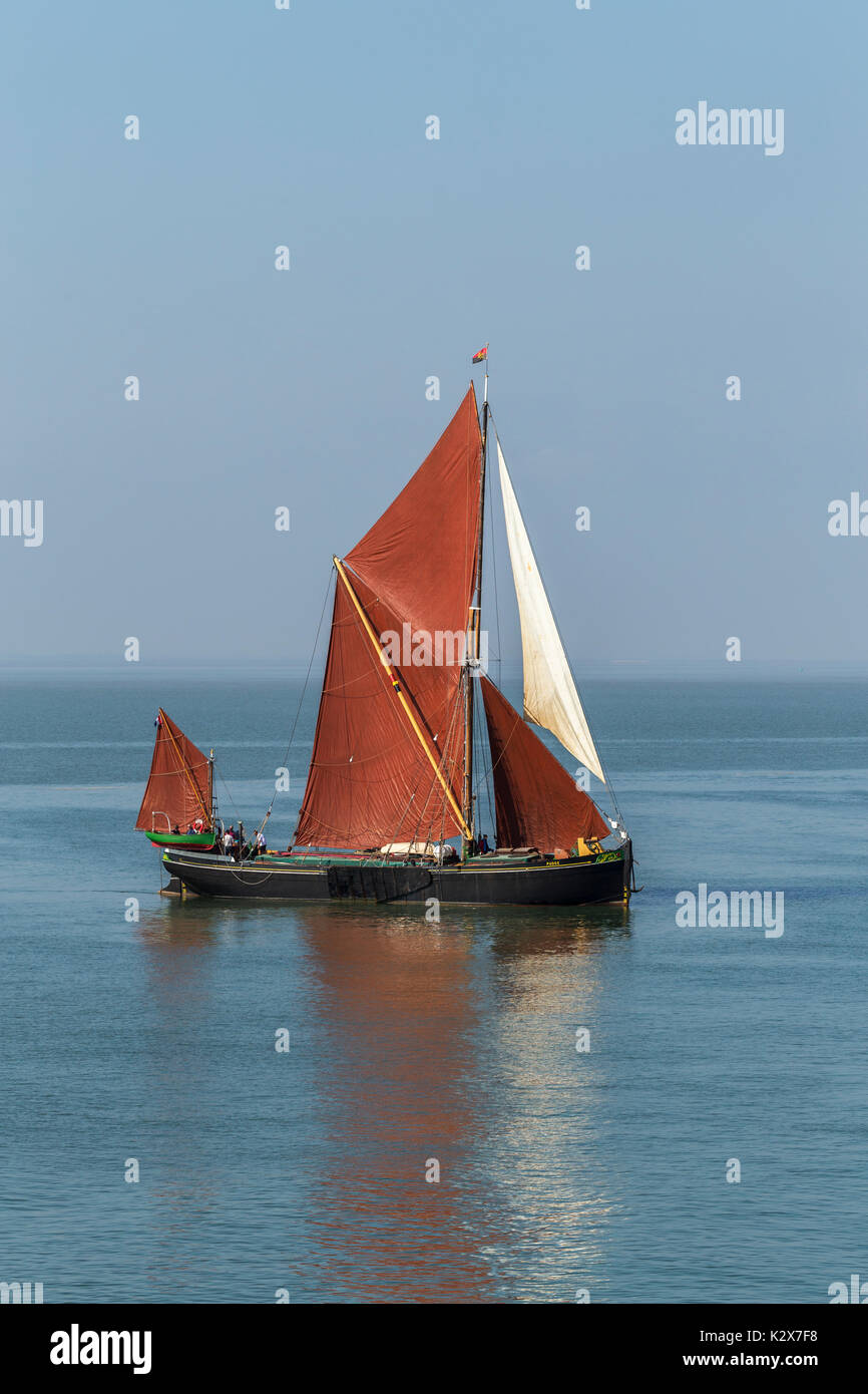 Thames Barge 'Pudge' Preparing to Start 54th Annual Barge Match off ...
