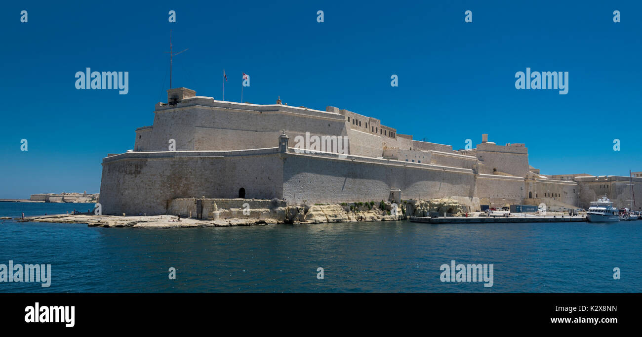 View of Fort St Angelo - Birgu, One of the Three Cities - Grand Harbour ...
