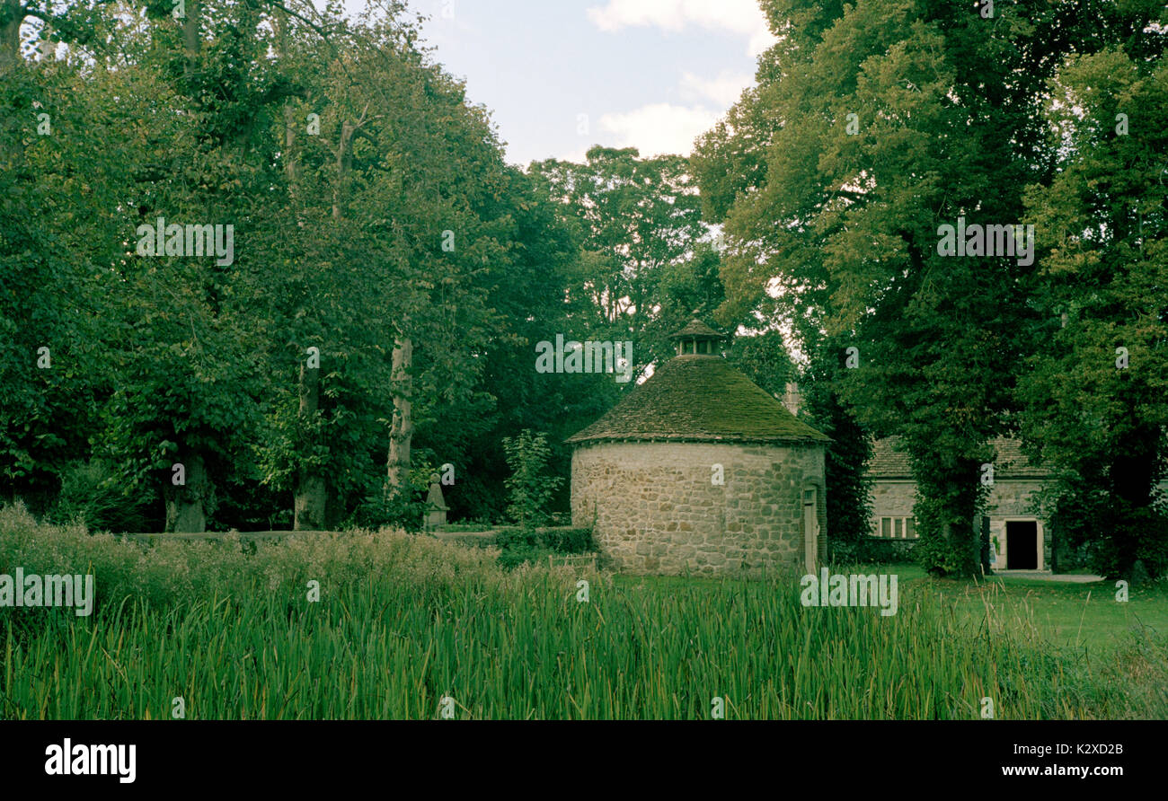 Alexander Keiller Museum in Avebury in Wiltshire in England in Great ...