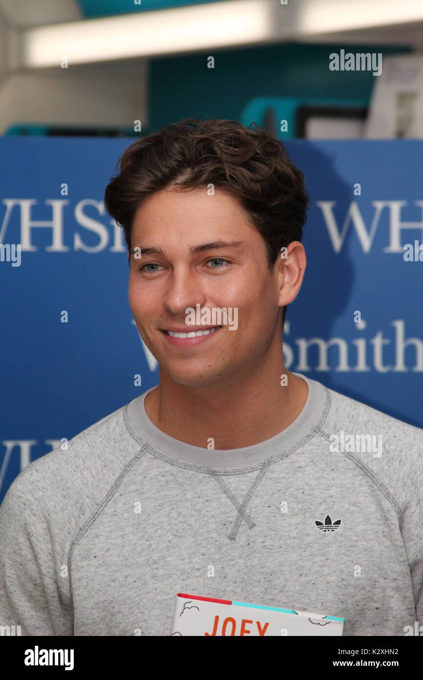 Joey Essex signing copies of his book in Chester at WH Smiths Stock ...