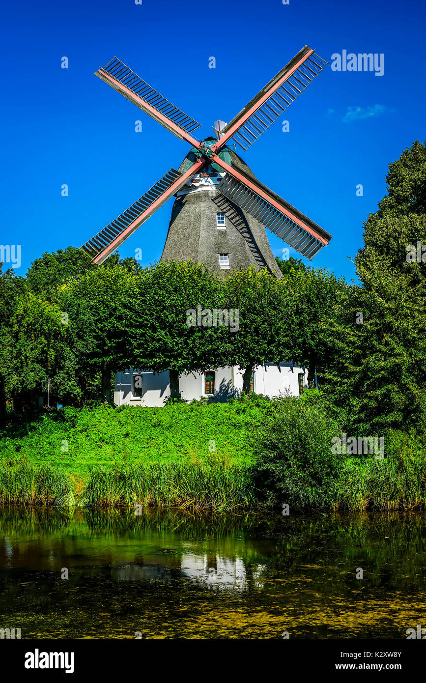Historische muehle hi-res stock photography and images - Alamy