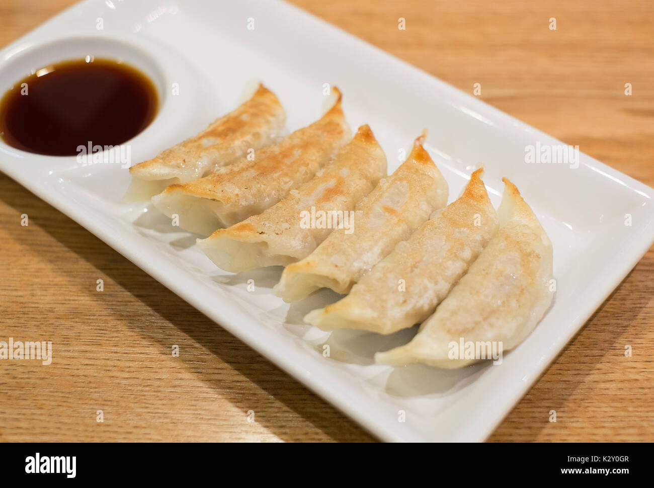 Prawn gyoza hi-res stock photography and images - Alamy