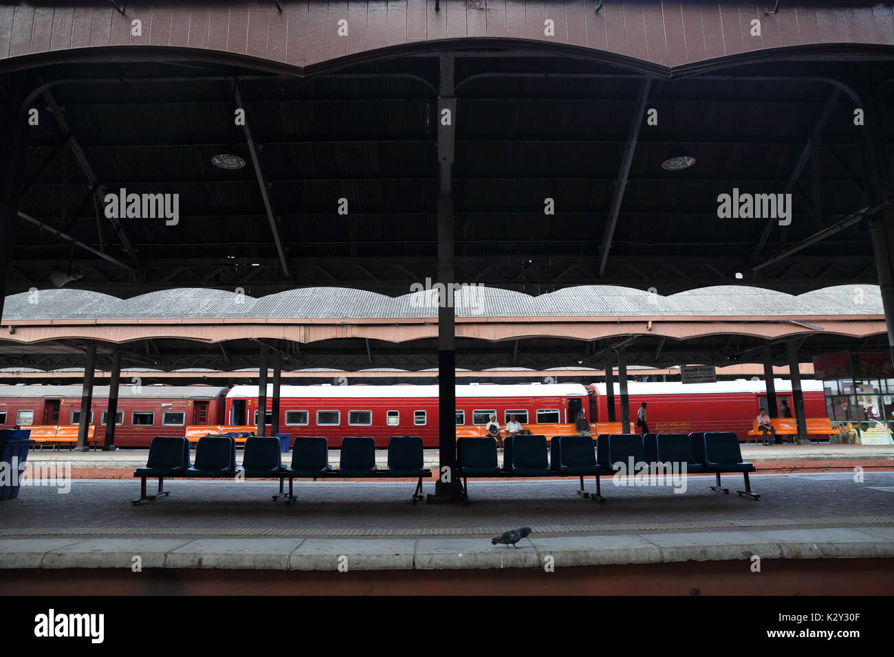 Fort Railway Station Colombo Sri Lanka Stock Photo - Alamy